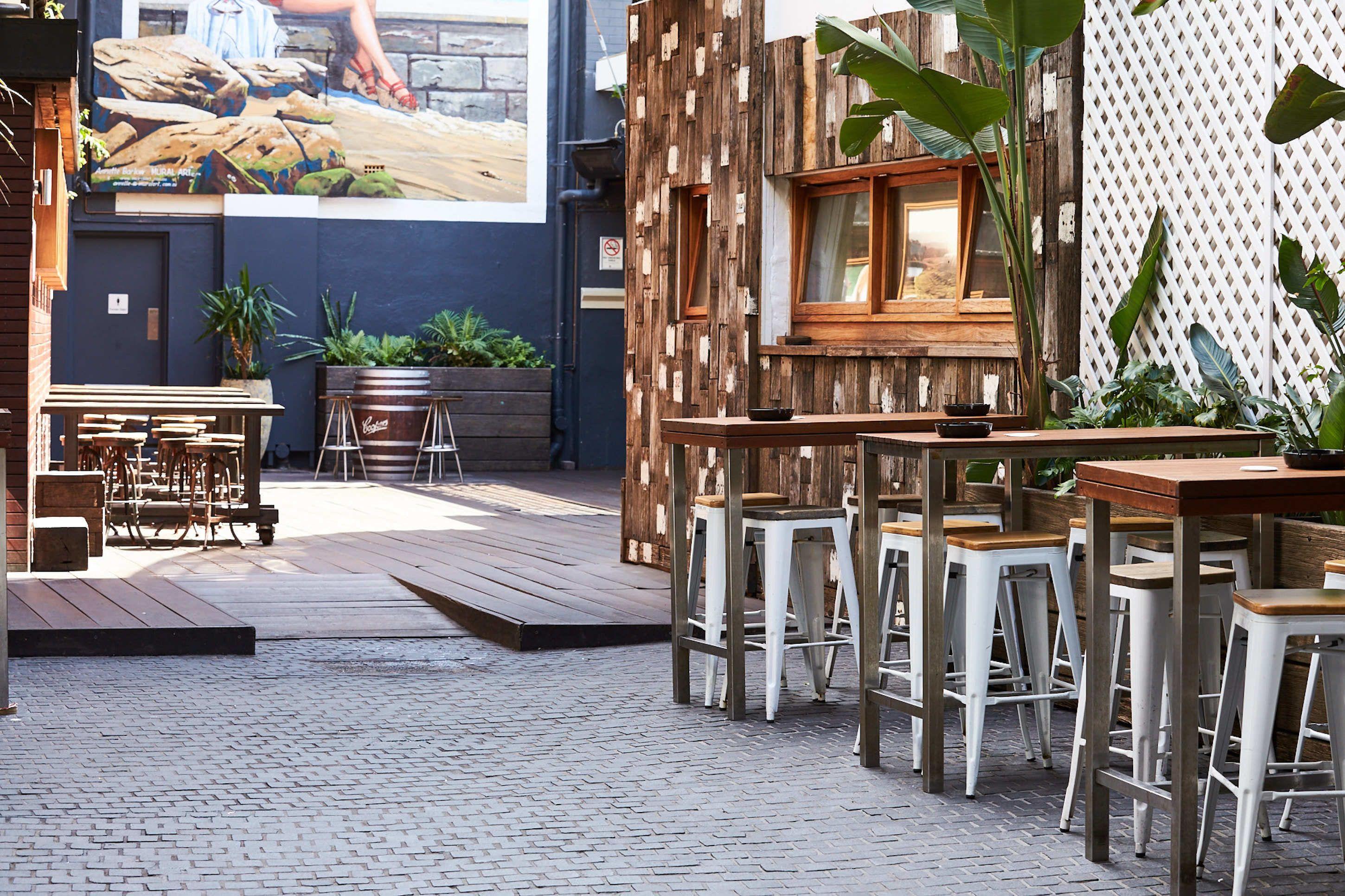 HOTEL STEYNE | ⋆⋆ | SYDNEY, AUSTRALIA | SEASON DEALS FROM $42